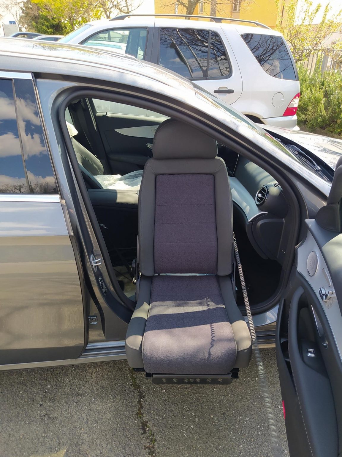 MultiMobility – Turny Evo: The most advanced seat lift now available in ...